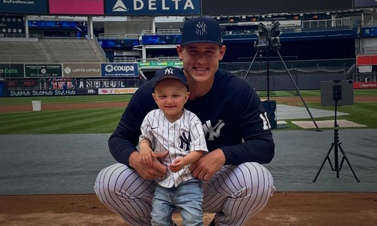 Anthony Rizzo Family Foundation Official Store | T-Shirts & Hoodies